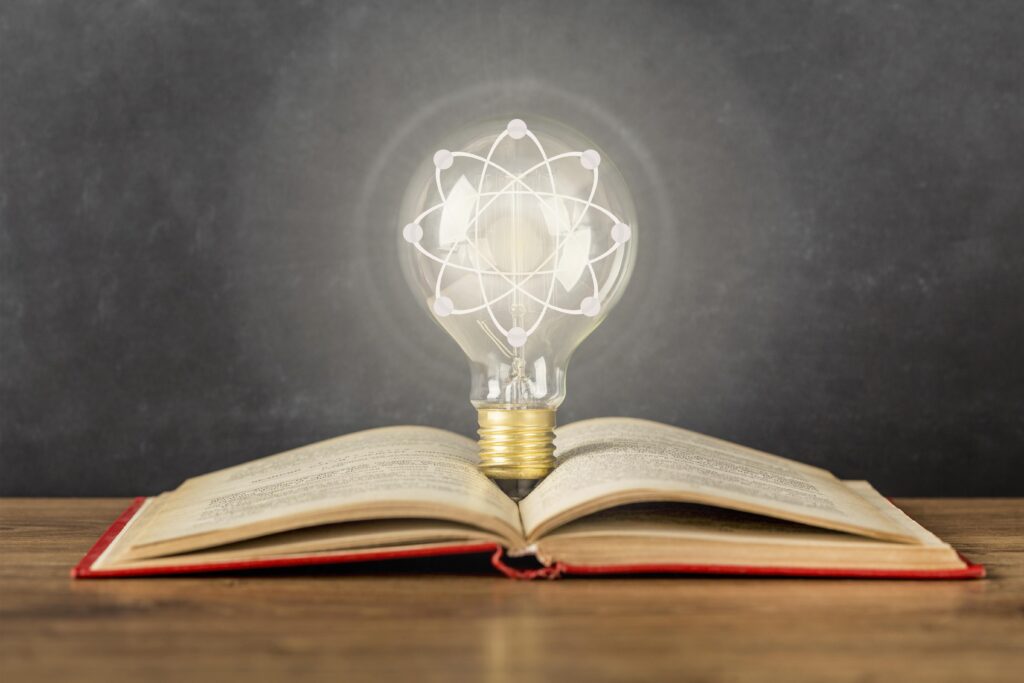 5 INCREDIBLE IMPORTANCE OF KNOWLEDGE IN YOUR BUSINESS | Geeksvillage Blog